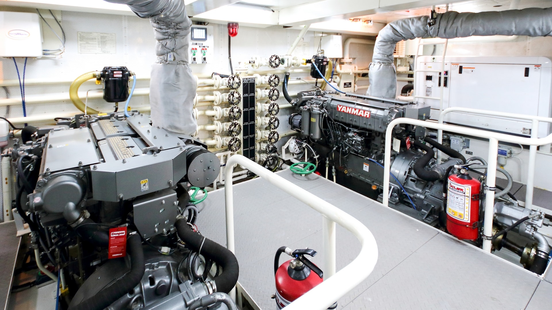 GRACE Yacht Charter Details, Aegean Yacht | CHARTERWORLD Luxury Superyachts